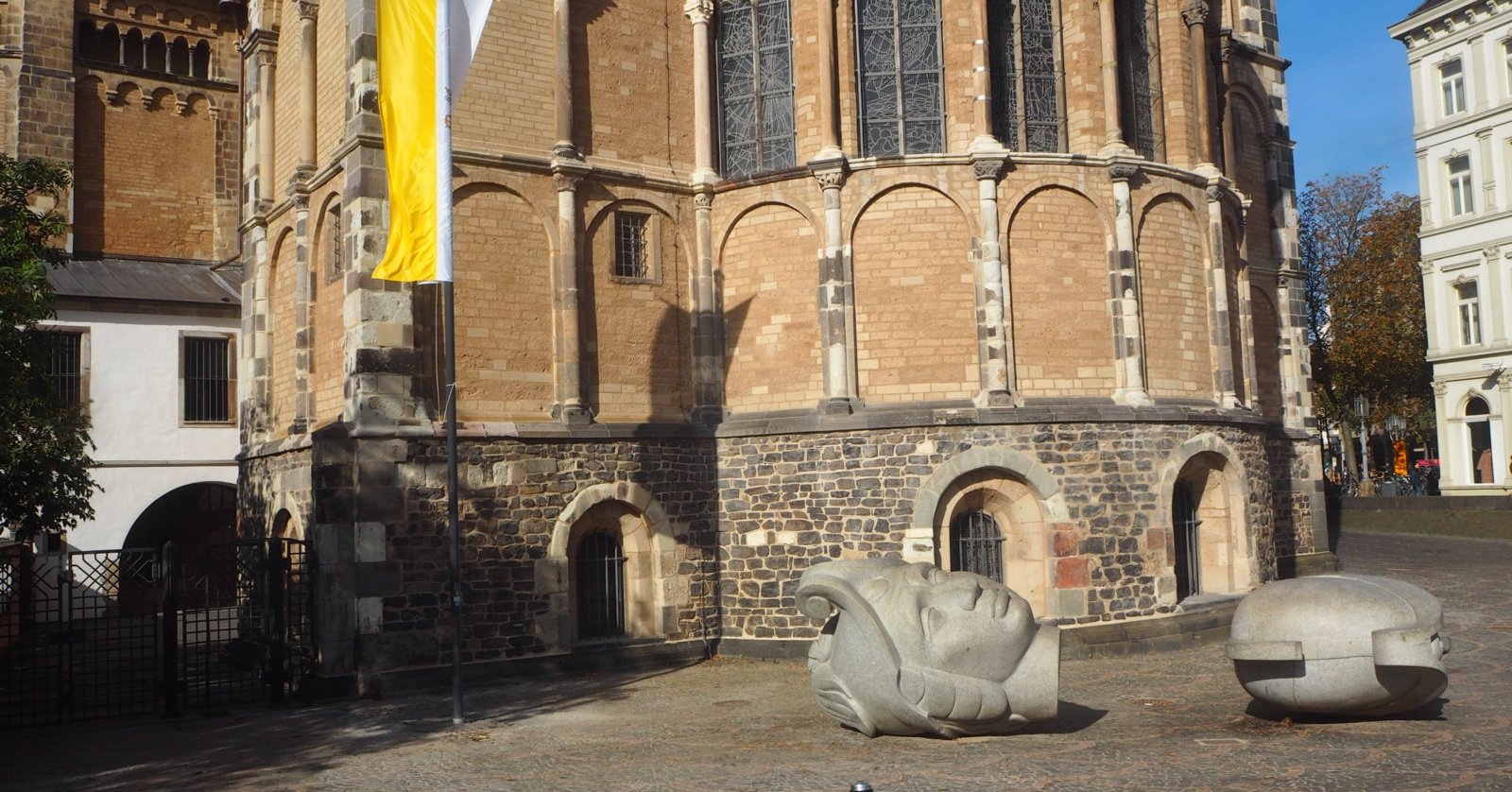 Bonner Münsterbasilika erstrahlt in neuem Glanz | Bonner Münster